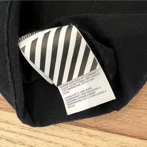 Off-White | Shirts | Offwhite 3d Arrow Short Sleeve Ordinary Version ...